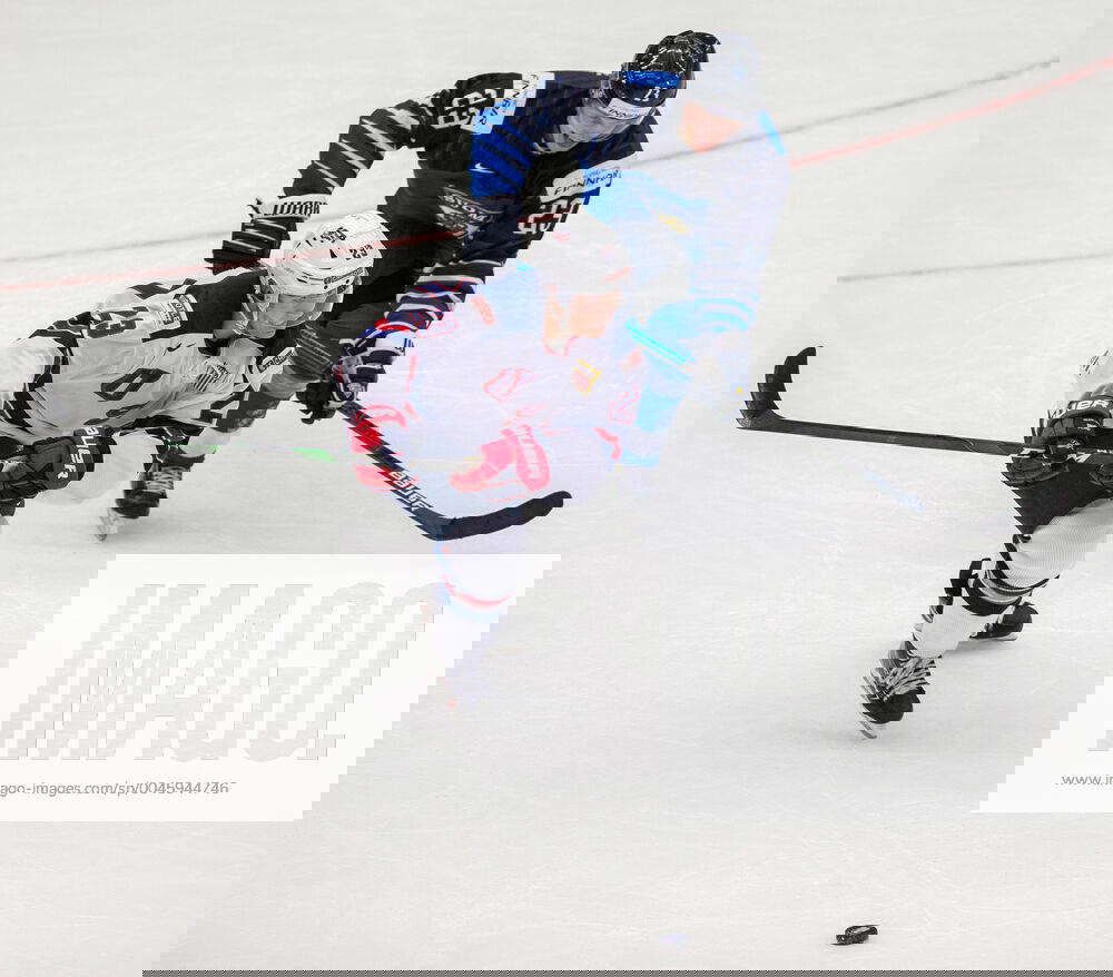 L-R Bobby Brink (USA) and Ville Petman (FIN) in action during the 2020 IIHF World Junior Ice