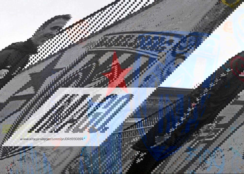 Coach Predrag Uzelac SVB , SV Babelsberg 03 Training kick-off second ...