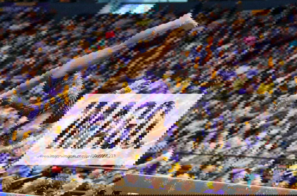 : LSU s Reagan Campbell performs a flip on the beam during NCAA ...