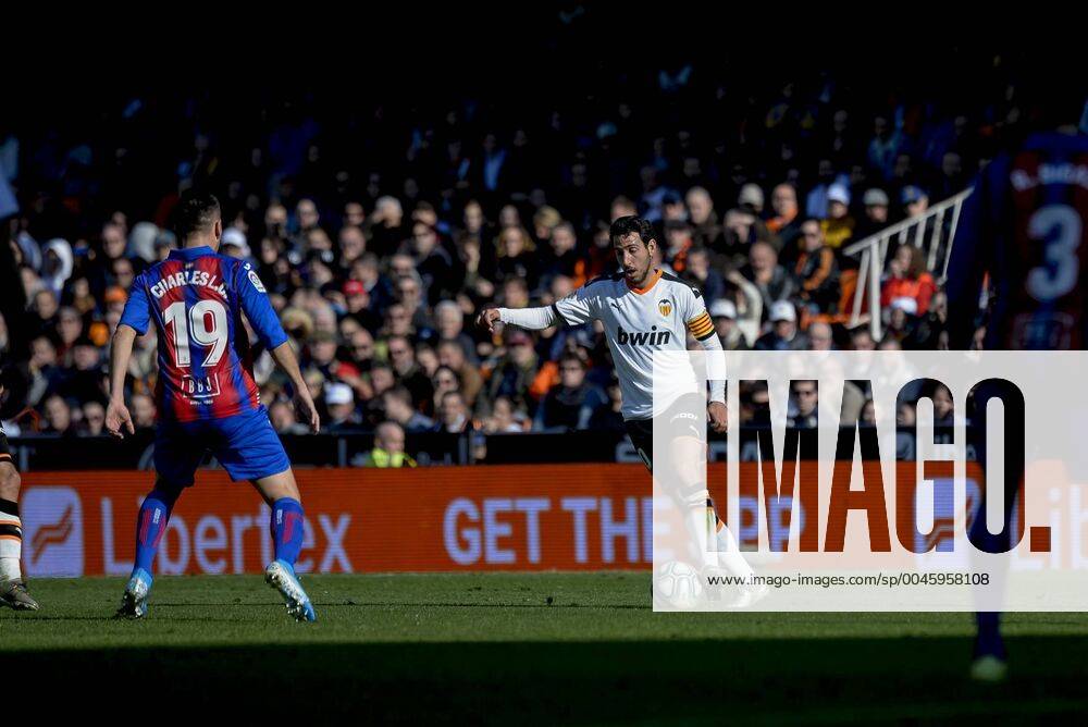 FOOTBALL VALENCIA VS EIBAR Parejo, Charles in action during the spanish ...