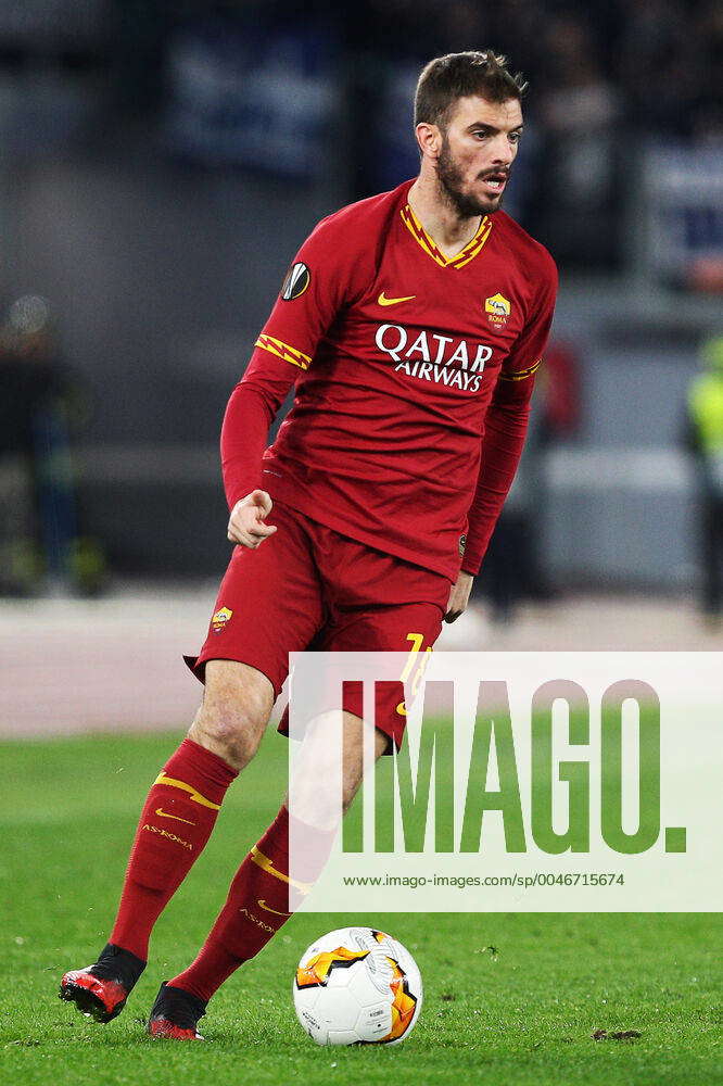 Davide Santon of Roma in action during the UEFA Europa League, round of ...