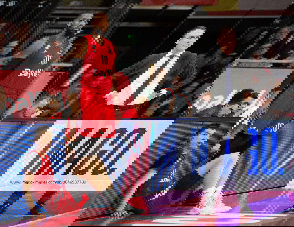 Disappointment ¦ Vladimir LUCIC 11, FCBB, Greg MONROE 10, FCBB and FCBB ...