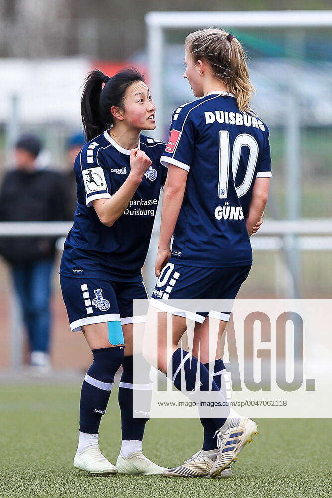 left, Danica Joelle Wu MSV Duisburg and Meret Günster MSV Duisburg in ...
