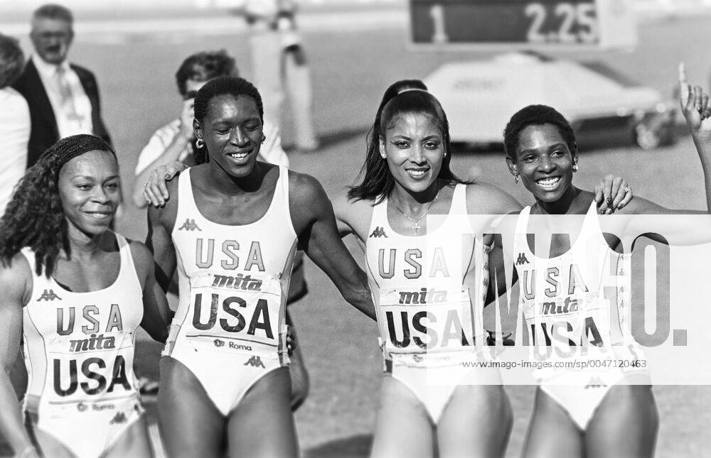 870906 Athletics, World Athletics Championships Alice Brown, Pam ...