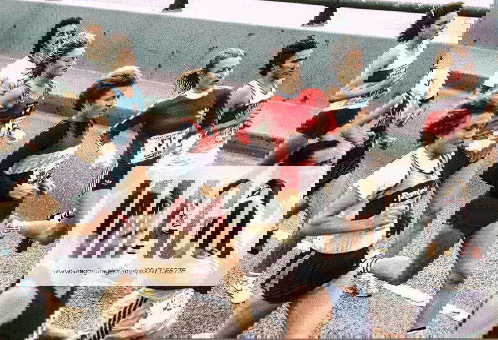 NYC Marathon 1981 Grete Waitz (NOR) - F1, Ingrid Kristiansen (NOR) and ...