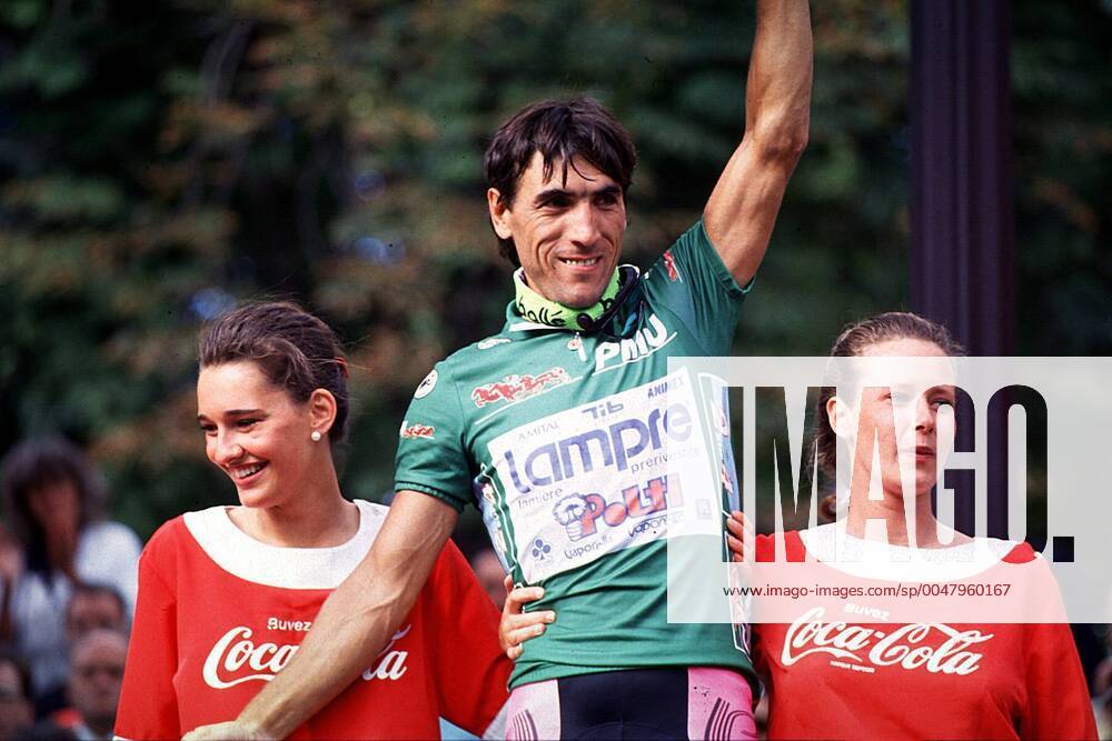 Dsamolidin Abdoujaparov Uzbekistan from Team Polti in green jersey ...