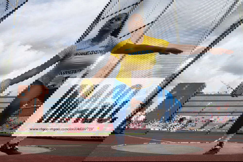 200906 Vanessa Kamga of Sweden competes in the womens discus during the ...