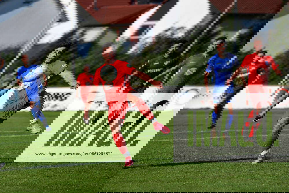 Stefan Hess FV Olympia Laupheim on ball, FV Olympia Laupheim vs SGV ...