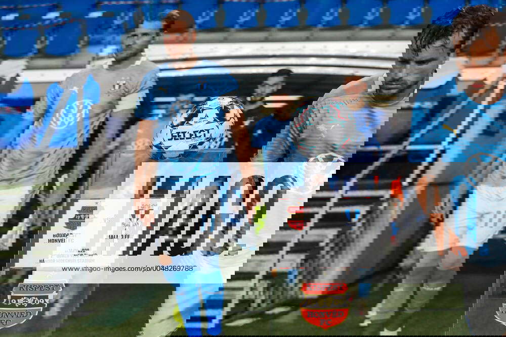 Ola Toivonen and Eric Larsson of Malmö FF ahead of the UEFA Europa ...