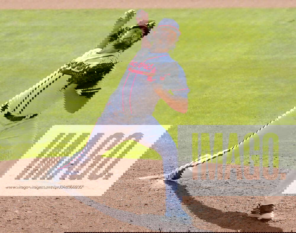 Atlanta Braves starting pitcher Ian Anderson throws to a Cincinnati ...