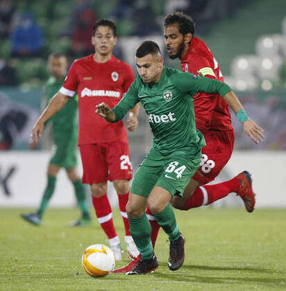 RAZGRAD, BULGARIA - OCTOBER 22: Dominik Yankov of Ludogorets comes ...
