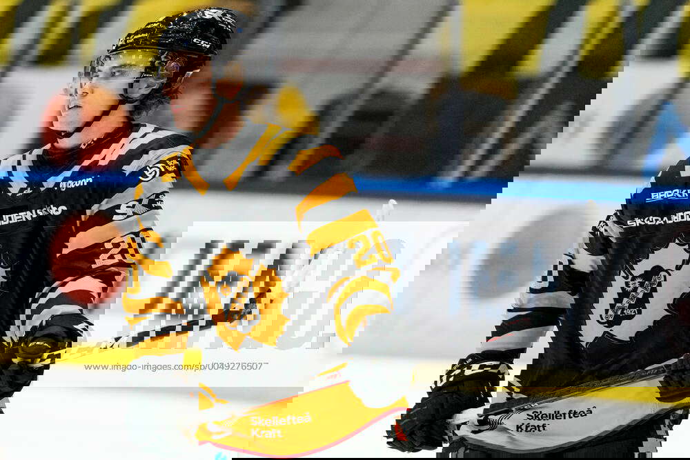 Skellefteas Elias Stenman during the ice hockey match in the SHL between Skelleftea and Malmö