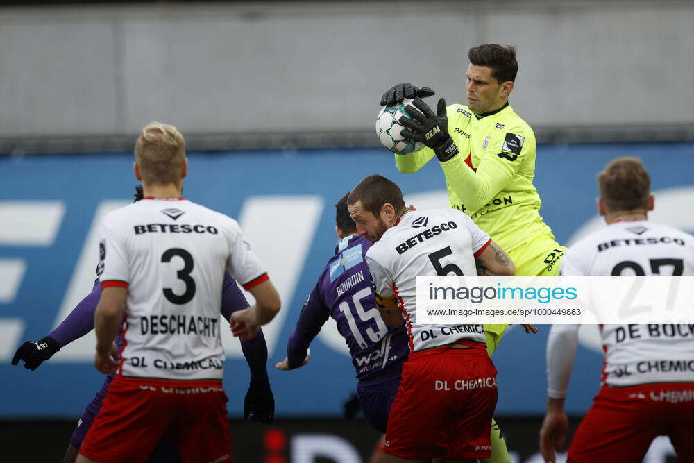 WAREGEM, BELGIUM - JANUARY 24: Louis Bostyn of Zulte saves the ball ...