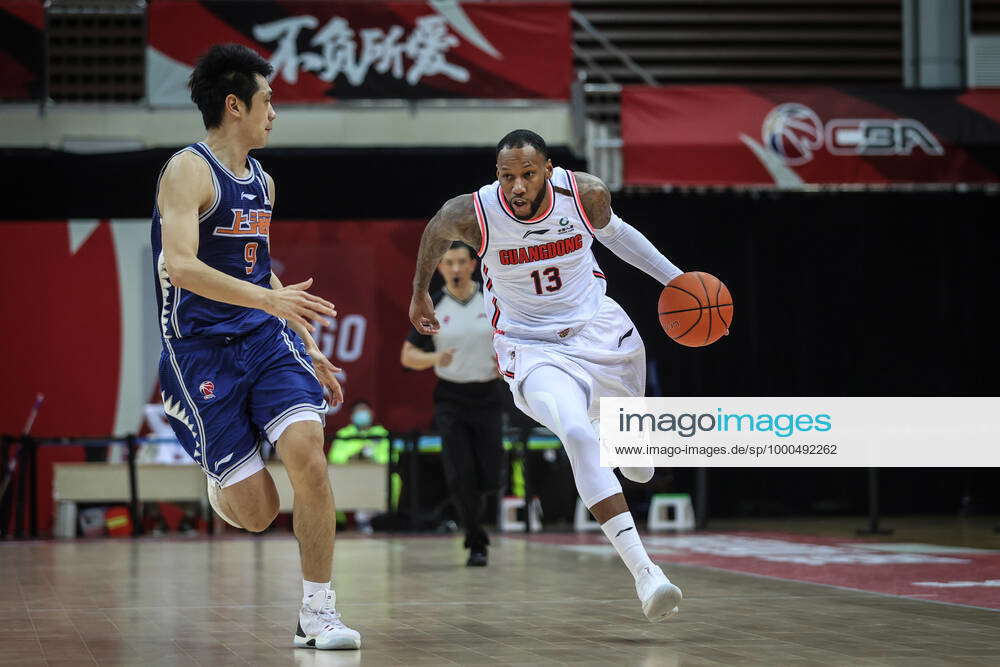 ZHUJI, Jan. 27, 2021 -- Sonny Weems of Guangdong Southern Tigers ...