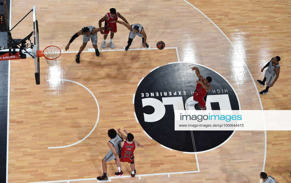 Lancer franc avec Hyle Hines (milan) BASKETBALL : LDLC ASVEL vs Olimpia ...