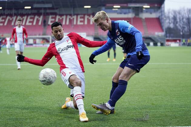 EMMEN lr Ricardo van Rhijn of FC Emmen, Albert Gudmundsson of AZ during ...
