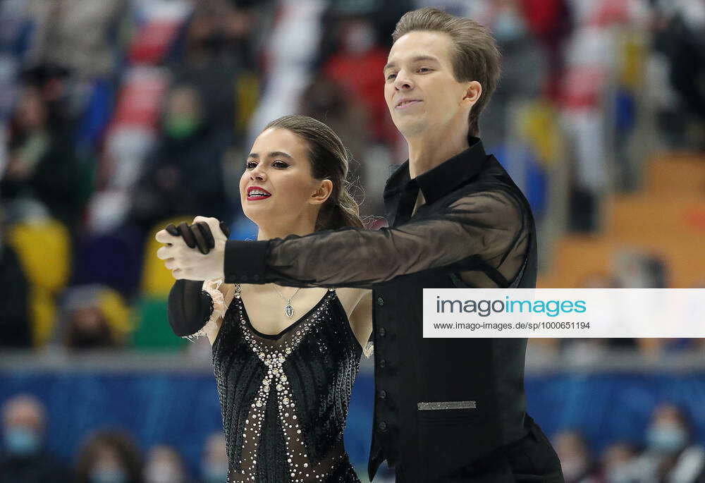 MOSCOW, RUSSIA – FEBRUARY 6, 2021: Sofia Shevchenko (L) and Igor ...
