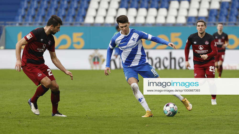 from left Lukas Muehl 1 FC Nuernberg, Mathias Honsak SV Darmstadt 98 ...