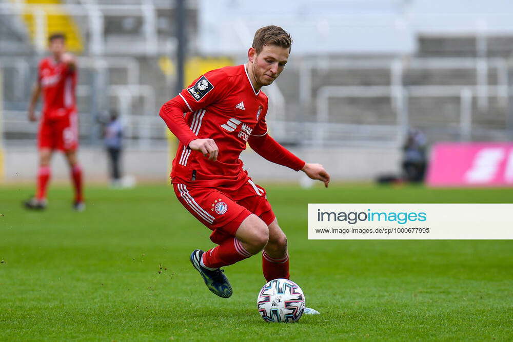 Timo Kern Bayern Munich, FCB, 10 on the ball, 07 02 2021, Munich ...