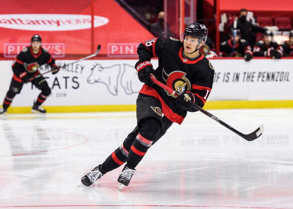OTTAWA, ON - FEBRUARY 06: Ottawa Senators Left Wing Tim Stutzle keeps ...
