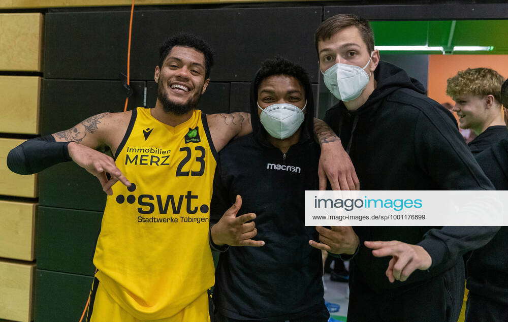 Troy Simons Tigers Tübingen, 23 , Joshua Sharkey Tigers Tübingen, 3 ...