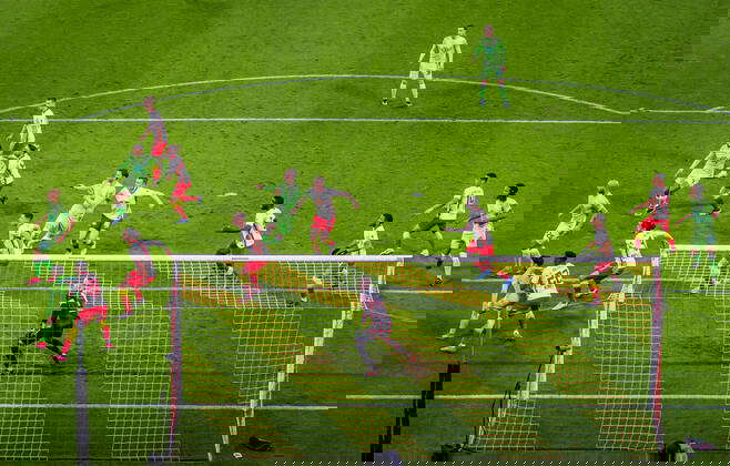 Leipzig goalkeeper Peter Gulacsi watches the match RB Leipzig Borussia ...