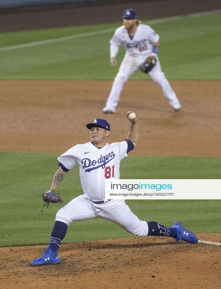 Los Angeles, California, USA: Relief pitcher, Victor Gonzalez 81 of the ...