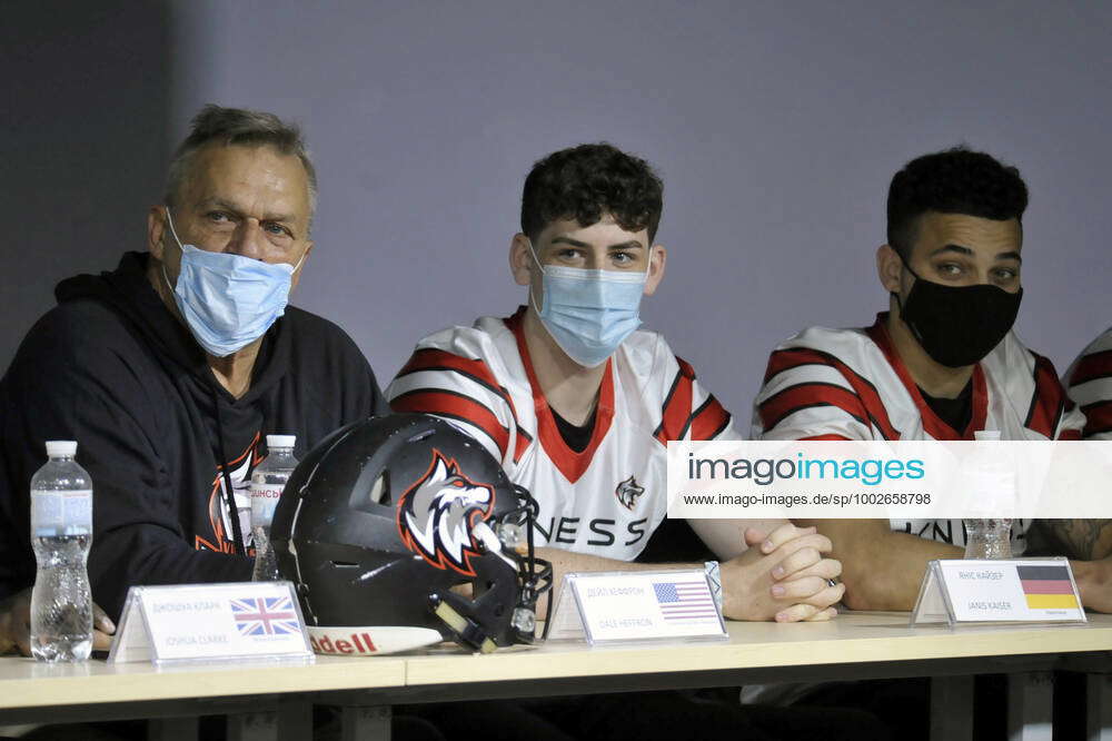 VINNYTSIA, UKRAINE - MAY 14, 2021 - Vinnytsia Wolves coach Dale Heffron ...