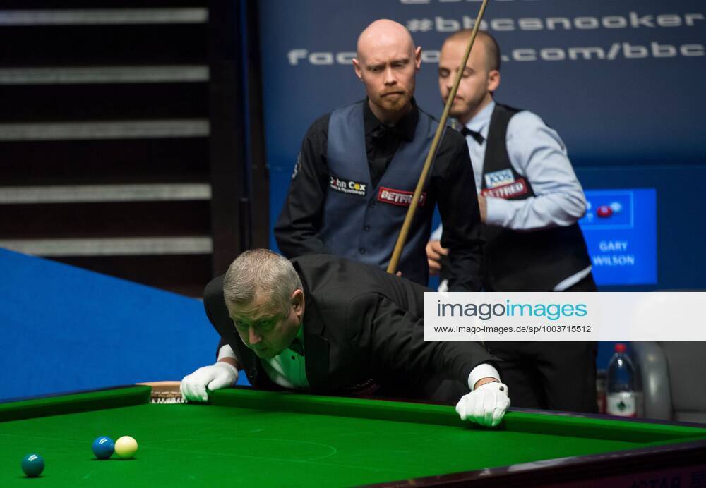 Mandatory Credit: Photo by Anna Gowthorpe BPI Shutterstock Referee Paul ...