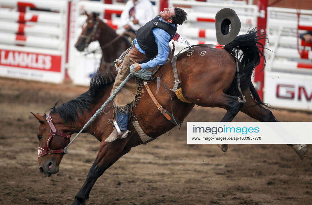 July 14, 2021, Calgary, ab, Canada: Tyler Ritchie rides Beyond Filthy ...