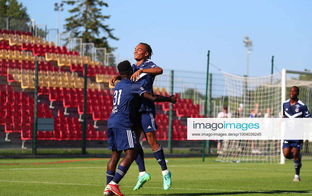 Amadou Traore (Girondins de Bordeaux) Sekou Mara (Girondins de Bordeaux ...