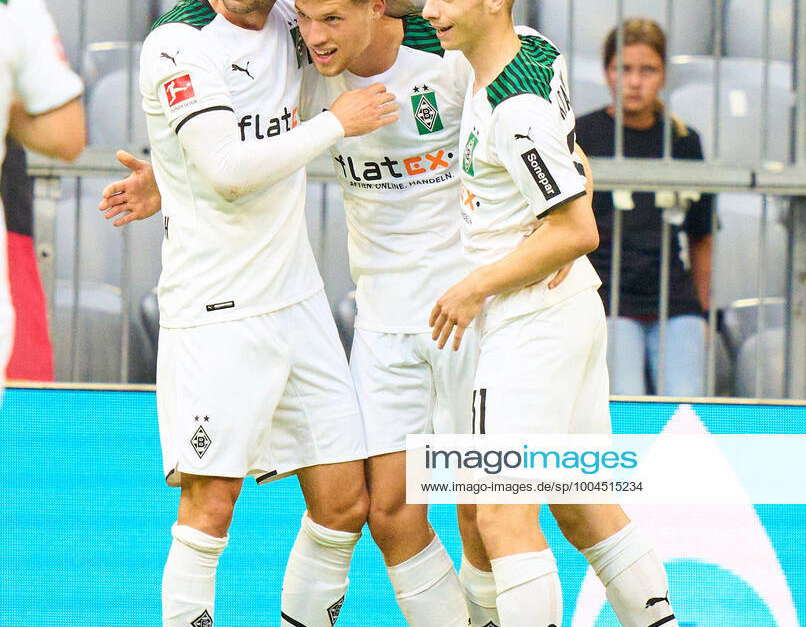 Michael Wentzel, MG 20 celebrates his goal, happy, laugh, celebration ...