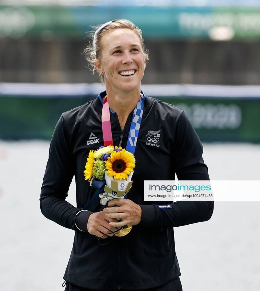 Tokyo Olympics: Rowing Emma Twigg of New Zealand smiles after winning ...