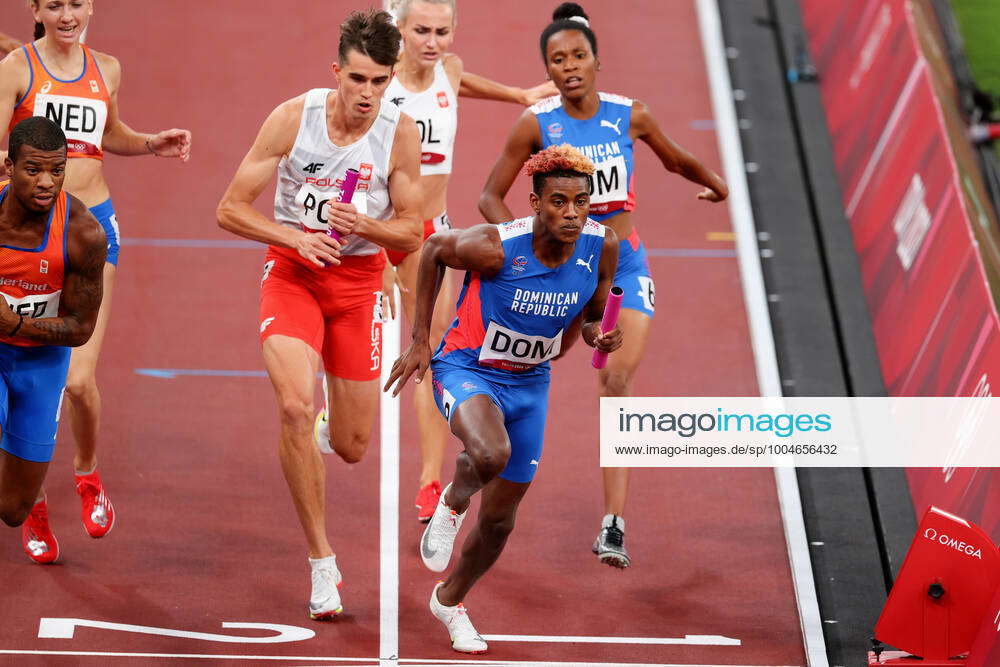 TOKYO, JAPAN - JULY 31: Dominican Republic s Alexander Ogando Bautista ...