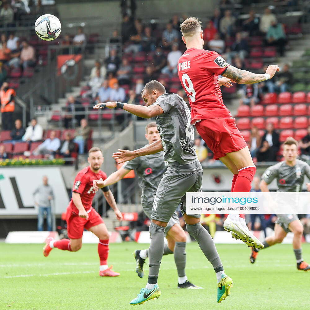 v li Steffen Nkansah FSV Zwickau, 25 , Timmy Thiele Viktoria Köln, 9 ...