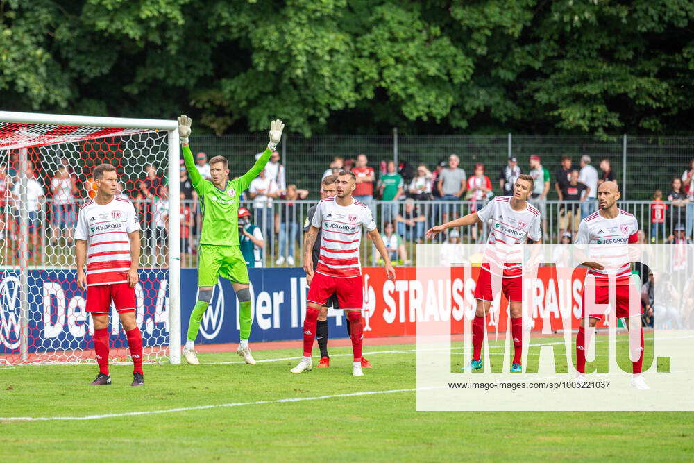v.l.n.r.: Robert Müller, Adam Marczuk, Rudolf Sahin, Julian Rüh und ...