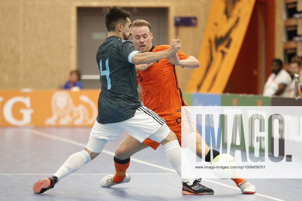 EDE - (lr), Lucas Bolo Alemany of Argentina, Mats Velseboer of the ...