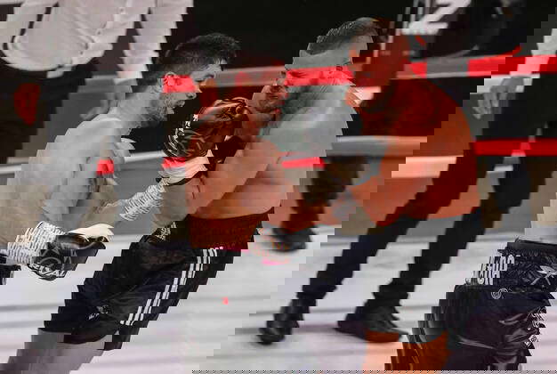 PXL_Battle of the Giants, boxing match John Ryder vs Josef Jurko ...