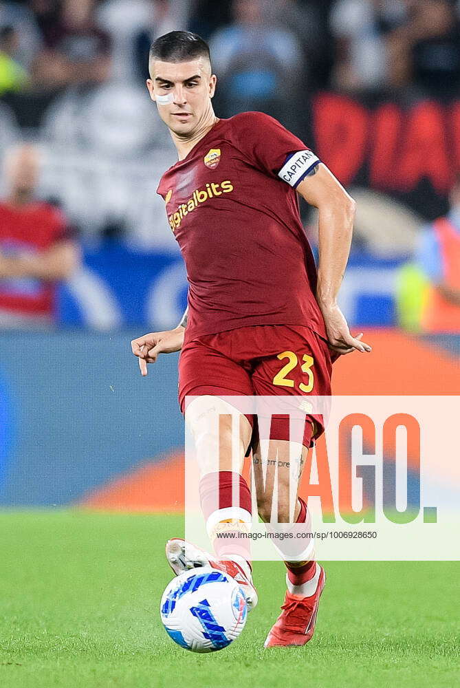 Gianluca Mancini of AS Roma during the Serie A match between Lazio and ...