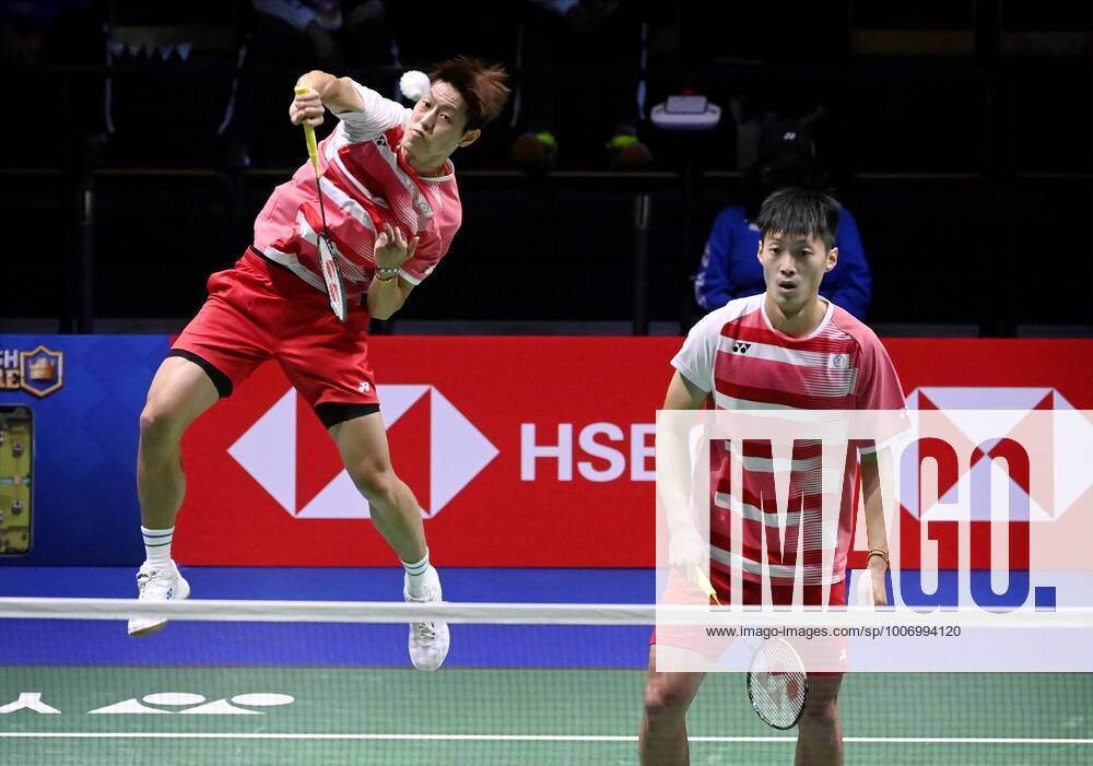 Lee Jhe-Huei (L) and Yang Po-Hsuan of Chinese Taipei play in their men ...