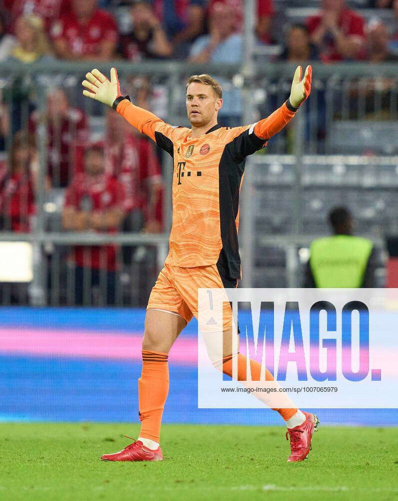 Manuel NEUER, goalkeeper FCB 1 Â sad in the match FC BAYERN MUENCHEN ...