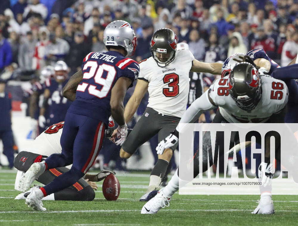October 3, 2021, Foxborough, MA, US: Tampa Bay Buccaneers kicker Ryan ...