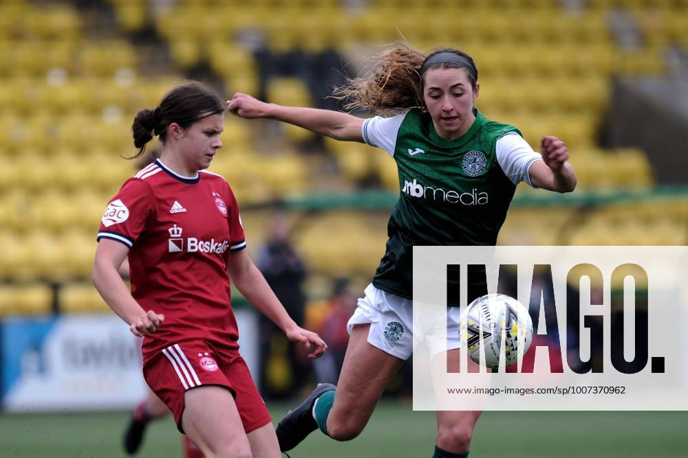 Tony Macaroni Arena, Livingston, Jess Broadrick (Aberdeen, 4) and Alexa ...