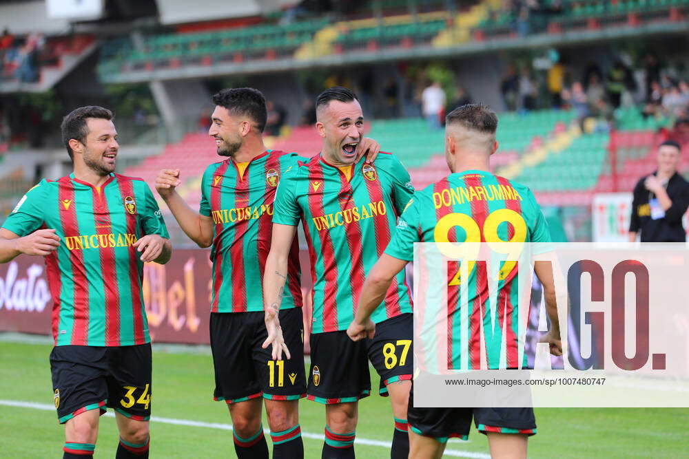 IMAGO - Images & Videos for Media, Sports & Brand.