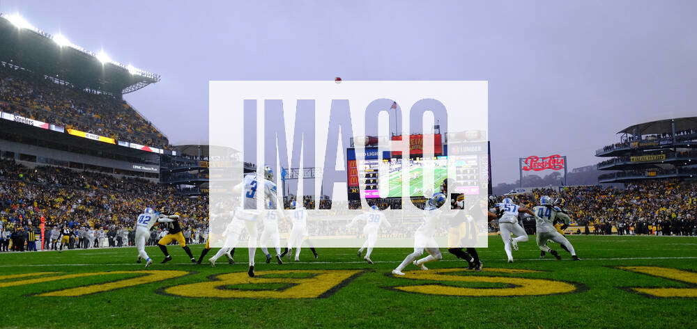 November 14th, 2021: Jack Fox 3 during the Pittsburgh Steelers vs ...