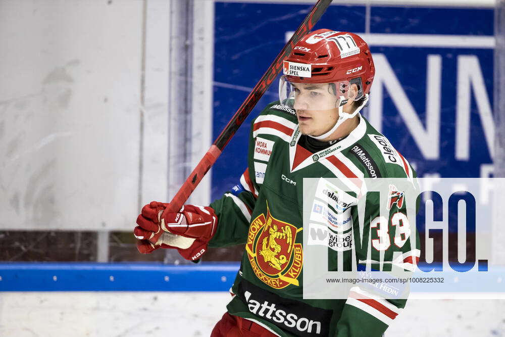 Moras Olle Strandell during the ice hockey match in the ...