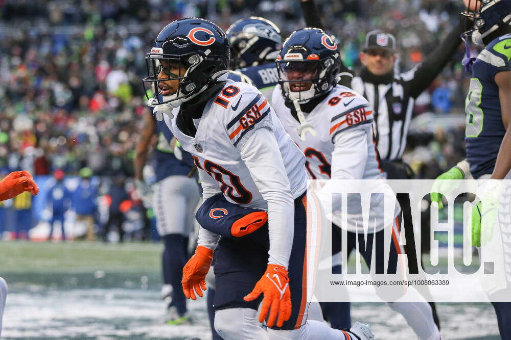 December 26, 2021: Chicago Bears wide receiver Damiere Byrd (10) reacts ...