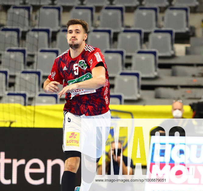 Ivan Martinovic (Hannover) Rhein-Neckar Loewen vs TSV Hannover Burgdorf ...