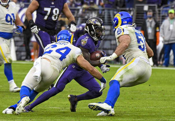 BALTIMORE, MD - JANUARY 02: Baltimore Ravens wide receiver Devin ...