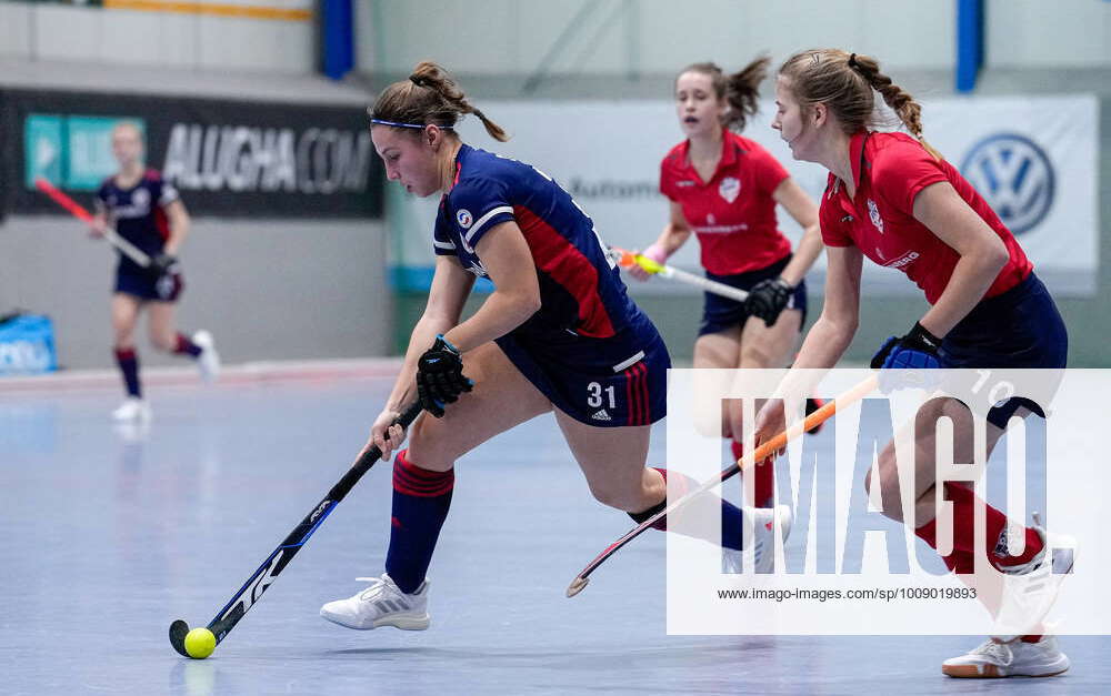 f li Isabella Schmidt MHC, 31 , Anne Henke RRK, 10 , duel, duel scene ...